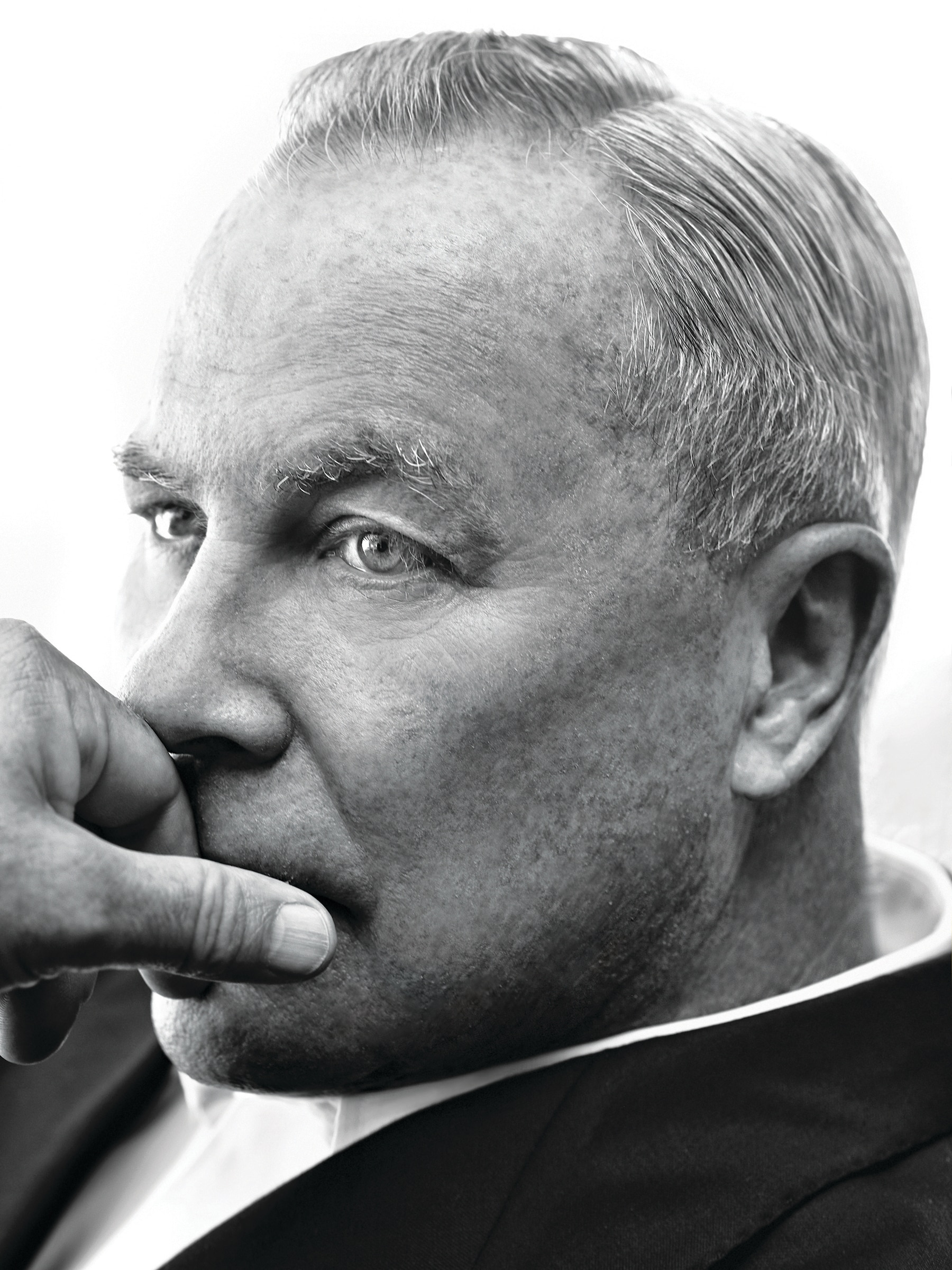 Robert Wilson | Dance Reflections by Van Cleef & Arpels