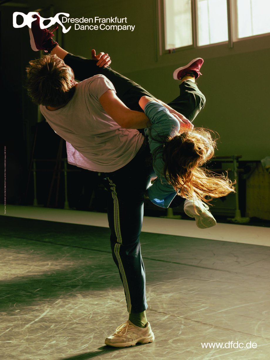 Undertainment | Lisa - Spectacle