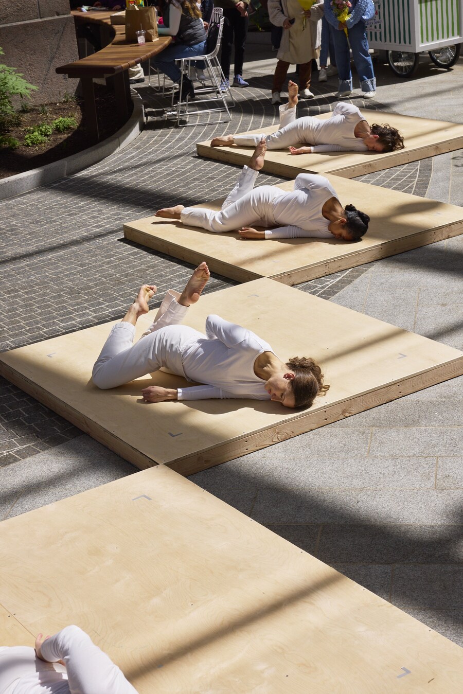 Fifth Avenue Blooms imagined by Van Cleef & Arpels | Dance Reflections ...