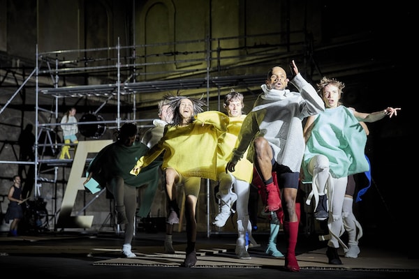 Dance and Fashion: Emerging Creative Synergies - Dance Reflections by ...